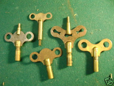 LOT OF 5 ANTIQUE BRASS CLOCK KEYS KEY -- Antique Price Guide Details Page