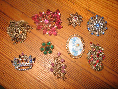 LOT OF 9 ANTIQUE PINS /BROOCHES-MUST SEE! -- Antique Price Guide ...