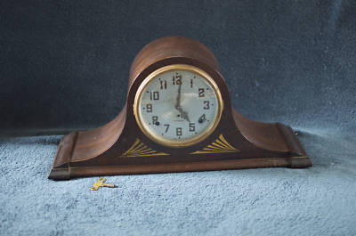 Antique Plymouth Mantel Clock #891 -- Antique Price Guide Details Page