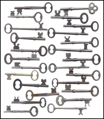 12. 40 SMALL LONG ANTIQUE SKELETON KEYS FOR OLD LOCKS -- Antique Price ...