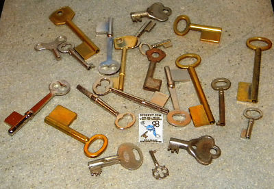 DUDEKEY OLD SET BIT AND BARREL SKELETON KEYS -- Antique Price Guide ...