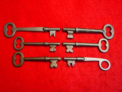 6 ANTIQUE SKELETON KEYS UNUSUAL BITS-OVER 100 YEARS OLD -- Antique ...