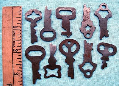 10 Early antique trunk lock keys from 1890's to 1910s -- Antique Price ...