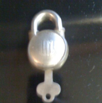 101 Padlock With Key -- Antique Price Guide Details Page
