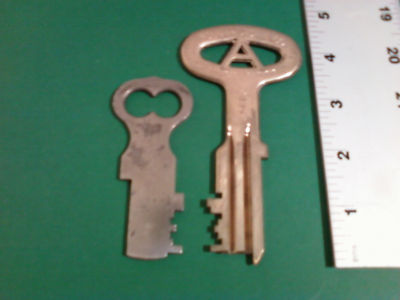 Two Nice Vintage Jail / Prison Keys -- Antique Price Guide Details Page