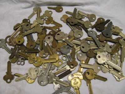 Lot of 100 Mixed Uncut Key blanks Old antique -- Antique Price Guide ...