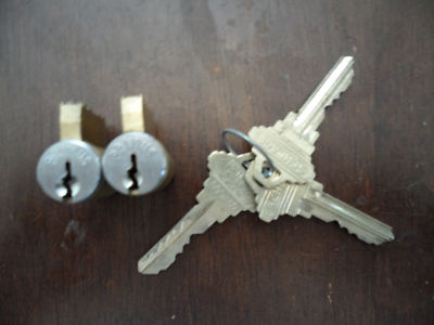 2 SCHLAGE PRIMUS HIGH SECURITY KEY IN KNOB CYLINDERS !! -- Antique ...