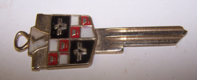Vintage Uncut Blank STUDEBAKER Key with Emblem -- Antique Price Guide ...