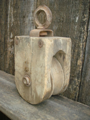 Antique Farm Primitive Wooden Pulley ~ Barn Water Well or Ship Rope ...