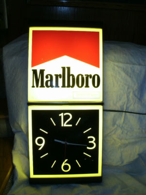 1989 Marlboro Lighted Wall Clock (used but perfect working condition ...