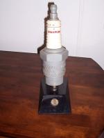 Advertising -- Antique Price Guide