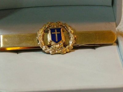 Catholic Cross On Shield In Laurel Wreath Vintage Antique Tiebar Tie ...