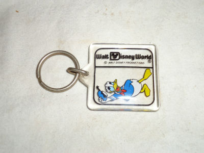 VINTAGE 1970s? DONALD DUCK KEY CHAIN WALT DISNEY PRODUTION -- Antique ...