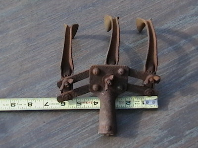 ANTIQUE FARM GARDEN TOOL IMPLEMENT CULTIVATOR HOE RAKE PLOW TINE ...