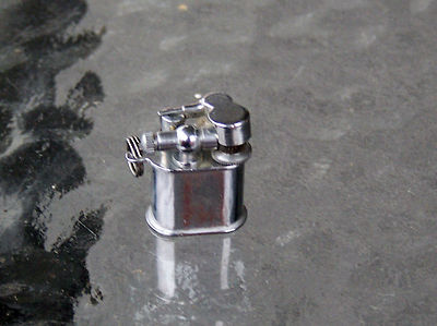 VINTAGE MINI LIGHTER VENDING MACHINE -- Antique Price Guide Details Page