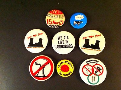 Vintage Lot Of Anti-Nuclear Protest Buttons/1960's - 1980's Anti-Nuke ...
