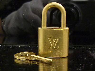 100% Authentic LOUIS VUITTON Lock Gold Tone Padlock Key Set P103 ...