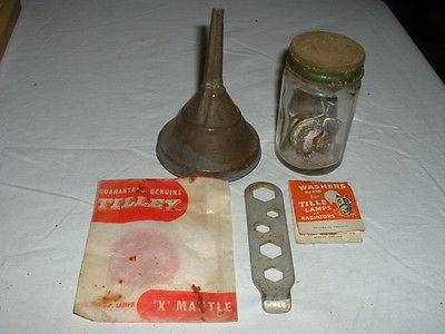 SELECTION OF ORIGINAL VINTAGE TILLEY LAMP PARTS AND ACCESSORIES ...