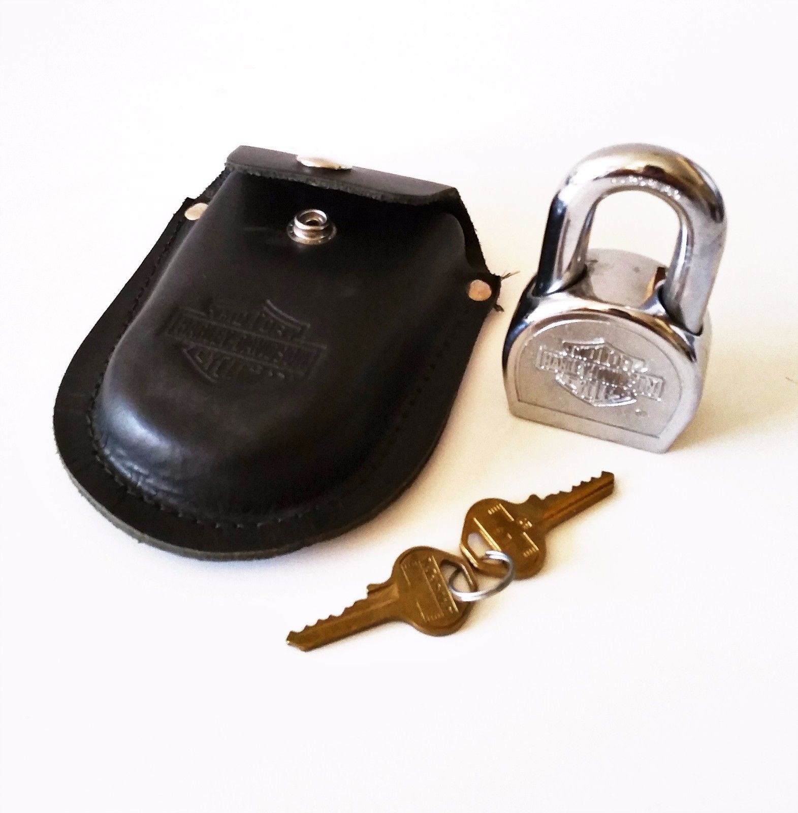 Harley Davidson Vintage Master Lock and Leather Pouch Padlock 2 Working ...