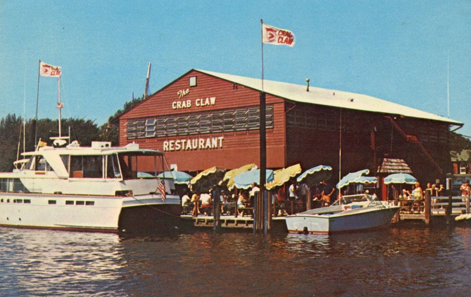 St. Michaels MD Maryland, 1950's postcard, The Crab Claw Restaurant ...