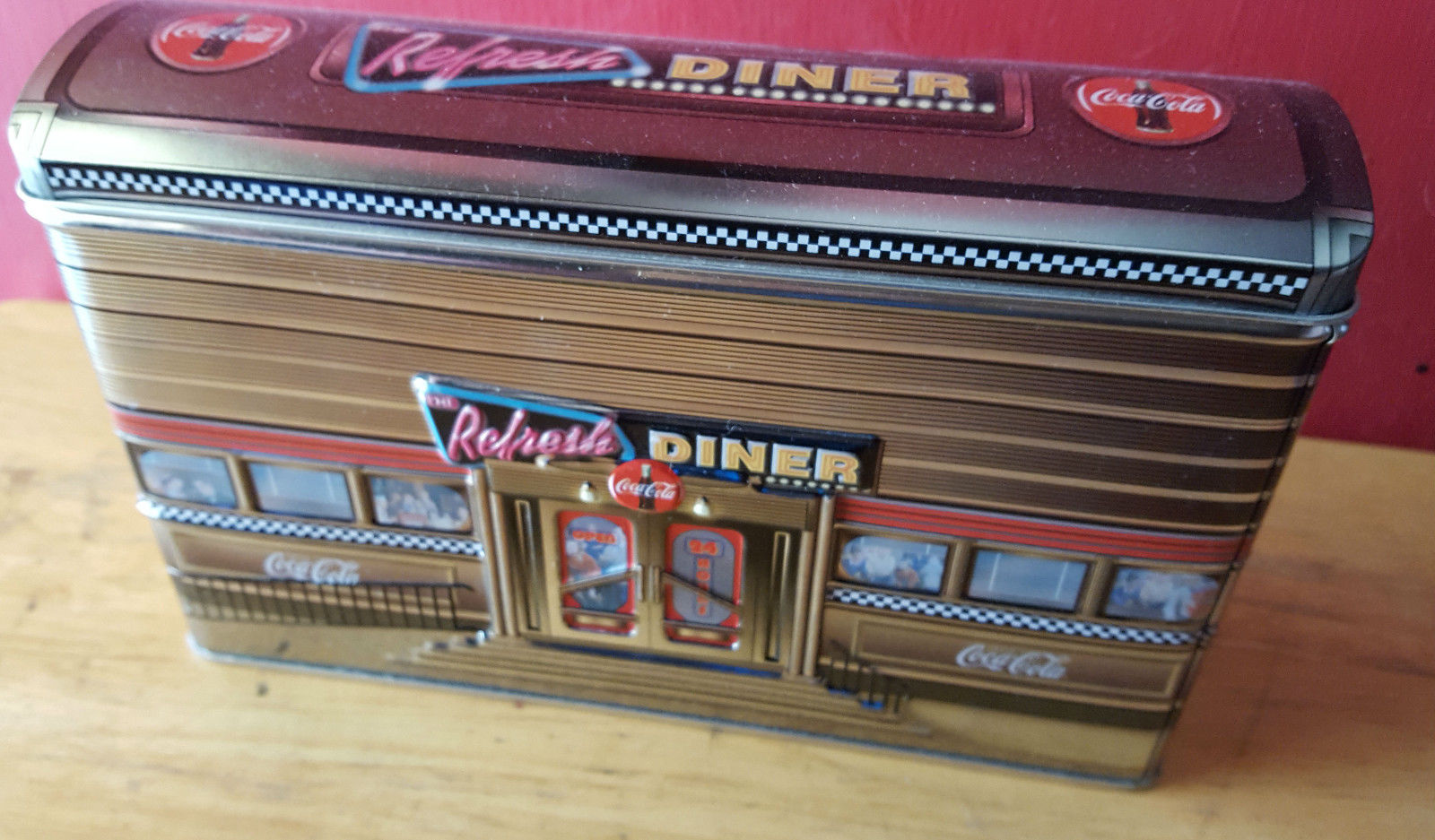 Coca-Cola Refresh Dinner Tin Container -- Antique Price Guide Details Page Coca-Cola Refresh Dinner Tin Container -- Antique Price Guide Details Page