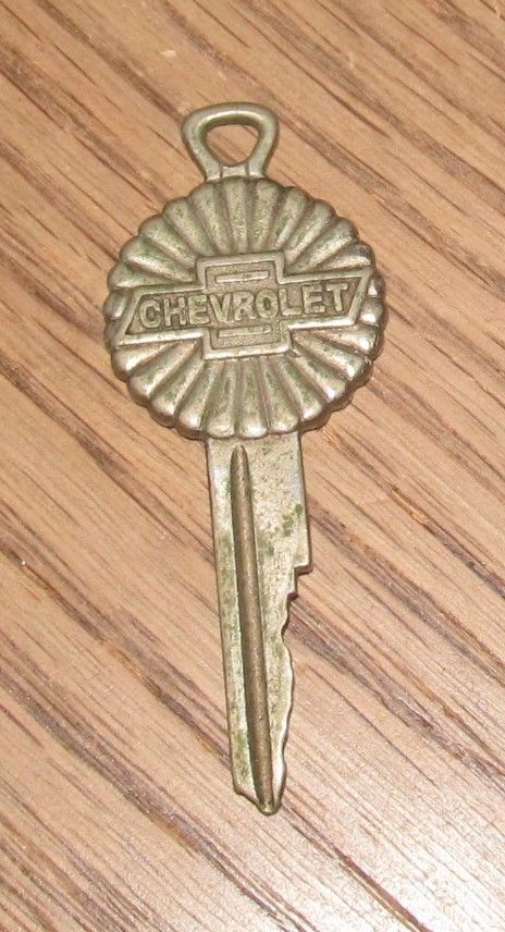 Vintage 1930's Chevrolet Advertising Key...NO RESERVE.!!!!! -- Antique ...