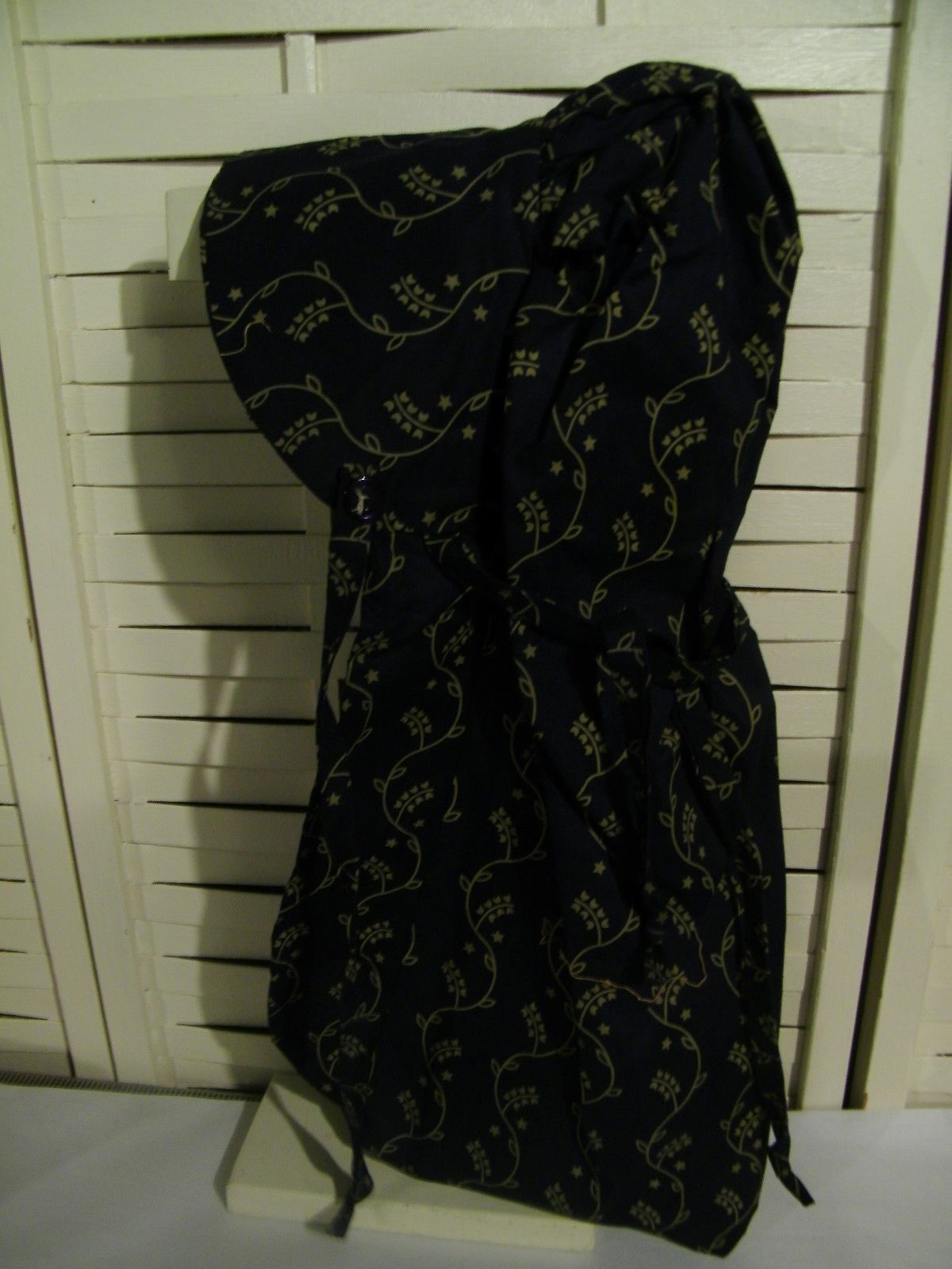 primitive prairie bonnet tea stained pioneer navy with gold design ...