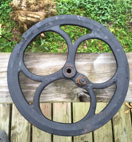 ANTIQUE CAST IRON INDUSTRIAL WHEEL FLYWHEEL VINTAGE RUSTIC TOOL DECOR ...