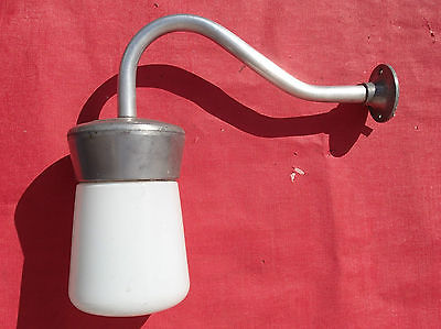 Vintage Coughtrie FS10 Swan Neck Light Outside Lamp White Glass Good ...
