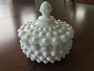 VINTAGE FENTON HOBNAIL LIDDED MILK GLASS CANDY DISH / POWDER DISH ...