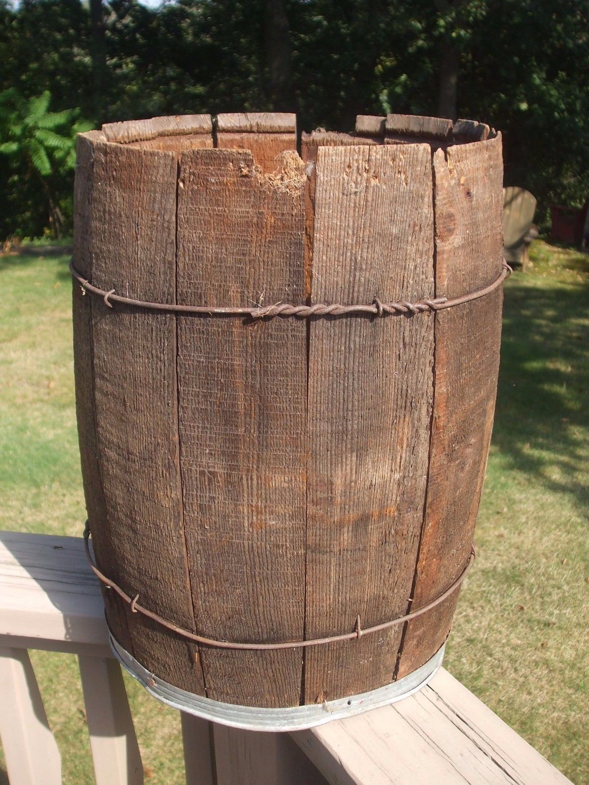 Vintage Rustic Wooden NAIL KEG Barrel 18 1/2" Tall -- Antique Price ...