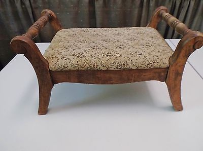 ANTIQUE VICTORIAN FOOT REST STOOL -- Antique Price Guide Details Page