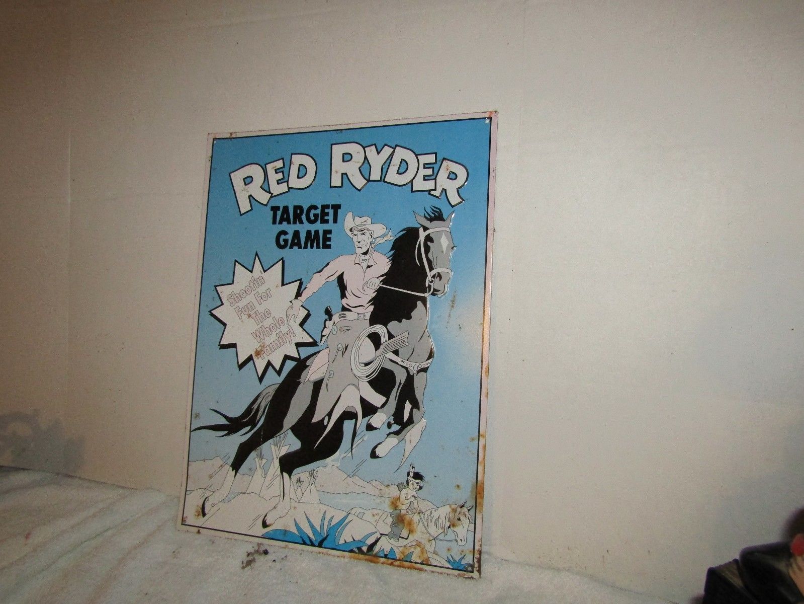 ORIGINAL RED RYDER METAL EMBOSSED TARGET GAME METAL SIGN LICENSE RED ...