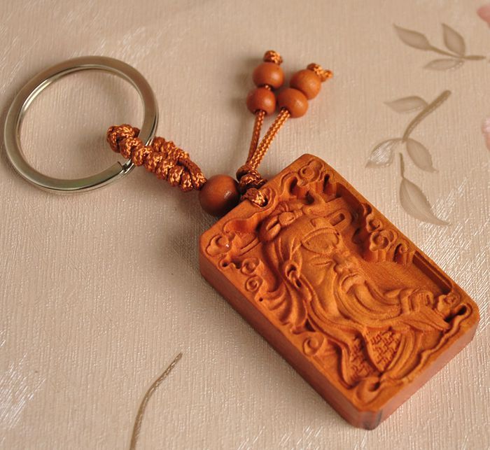 China wood Carving Guan Gong Guanyu statue key chain Praying Pendant ...