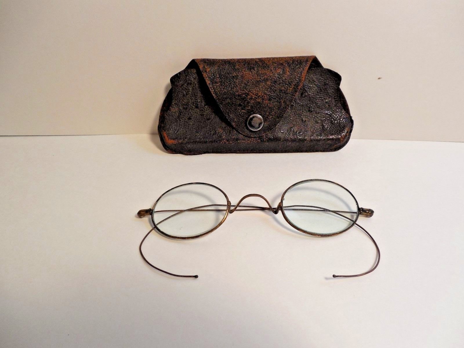 Vintage Civil War Era Eyeglasses~comes With Original Leather Case~copper Frames Antique Price