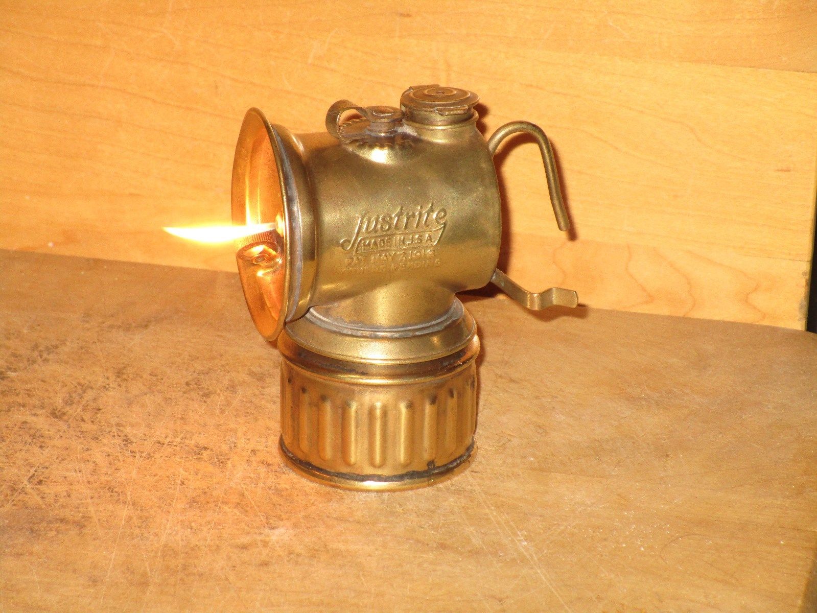 Miners JUSTRITE 1912 CARBIDE LAMP-WORKING!! NICE!! -- Antique Price ...