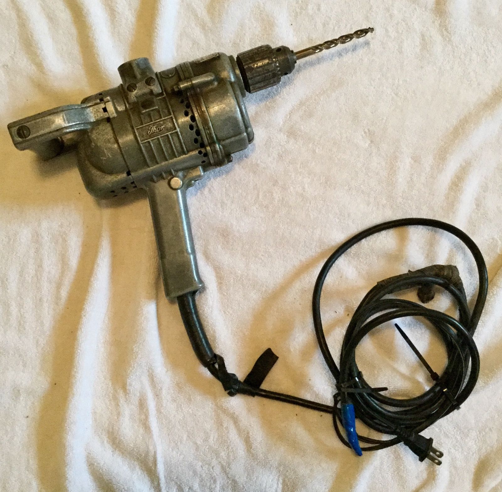 Vintage Thor Drill Model 5215 Industrial Theme Steampunk Decor Works ...