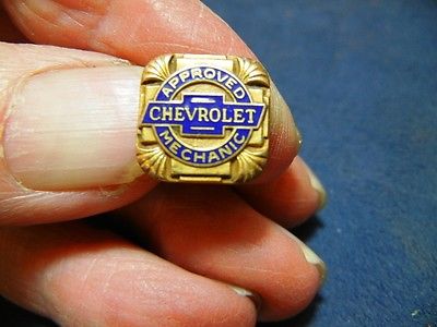 VINTAGE GOLD TONE METAL AND ENAMEL APPROVED CHEVROLET MECHANIC SCREW ...
