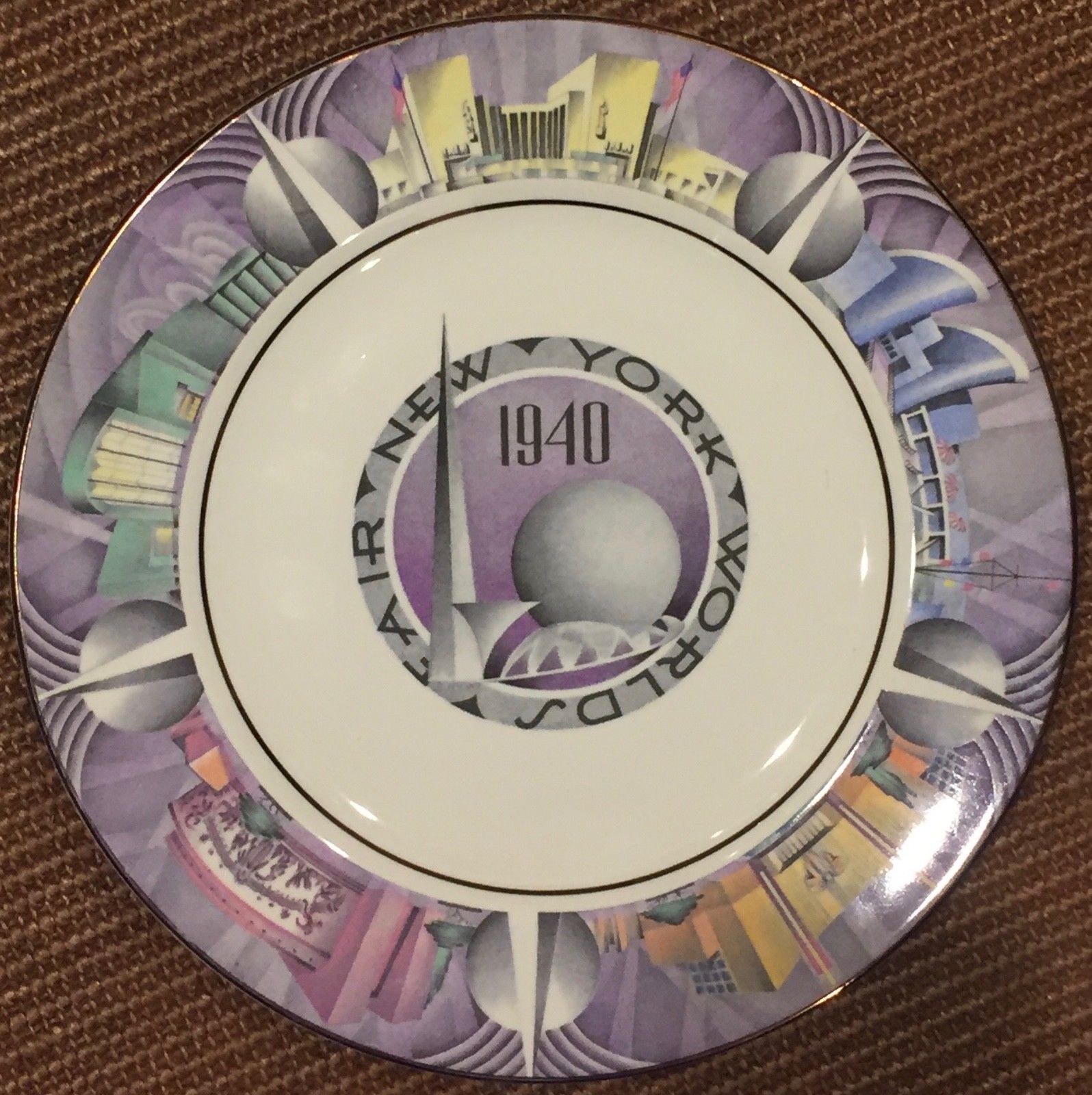 1939-1940 NEW YORK WORLD FAIR 10-inch Inauguration plate by CHARLES ... 1939-1940 NEW YORK WORLD FAIR 10-inch Inauguration plate by CHARLES ...