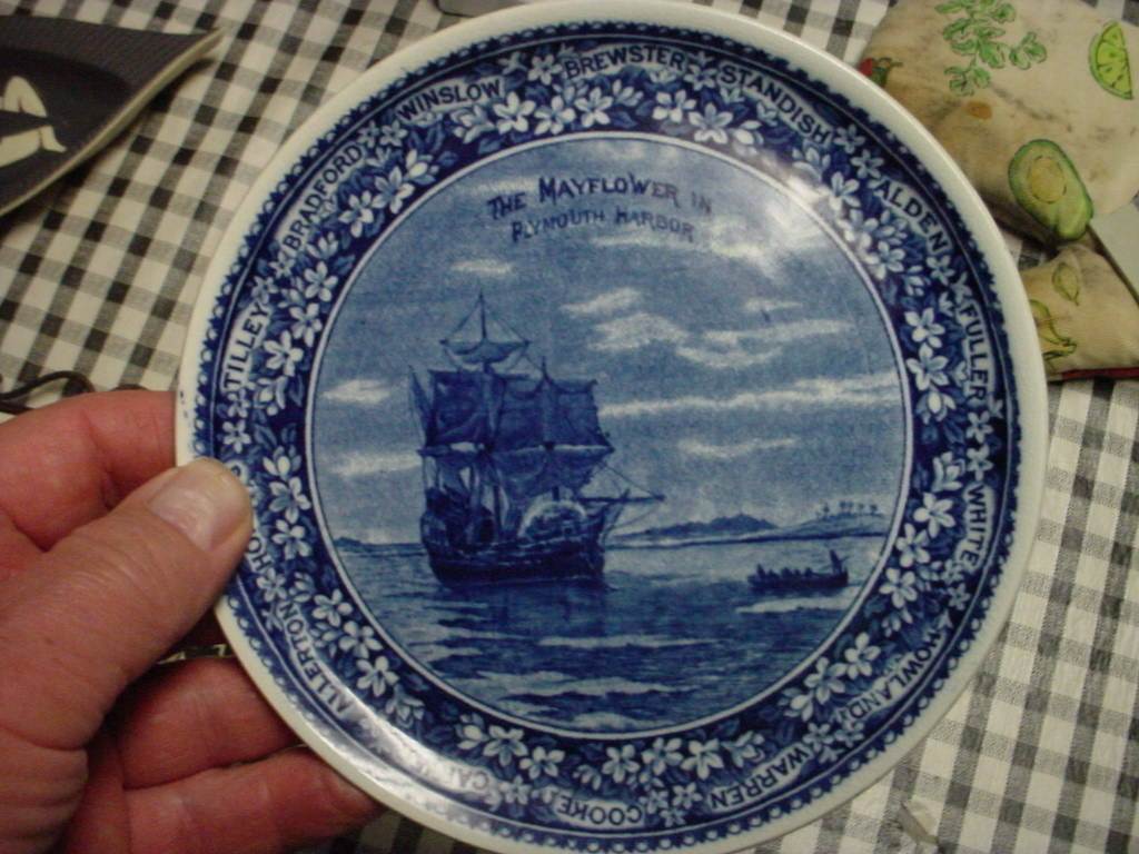 Antique plate-Mayflower in Plymouth Harbour-great details and design ...