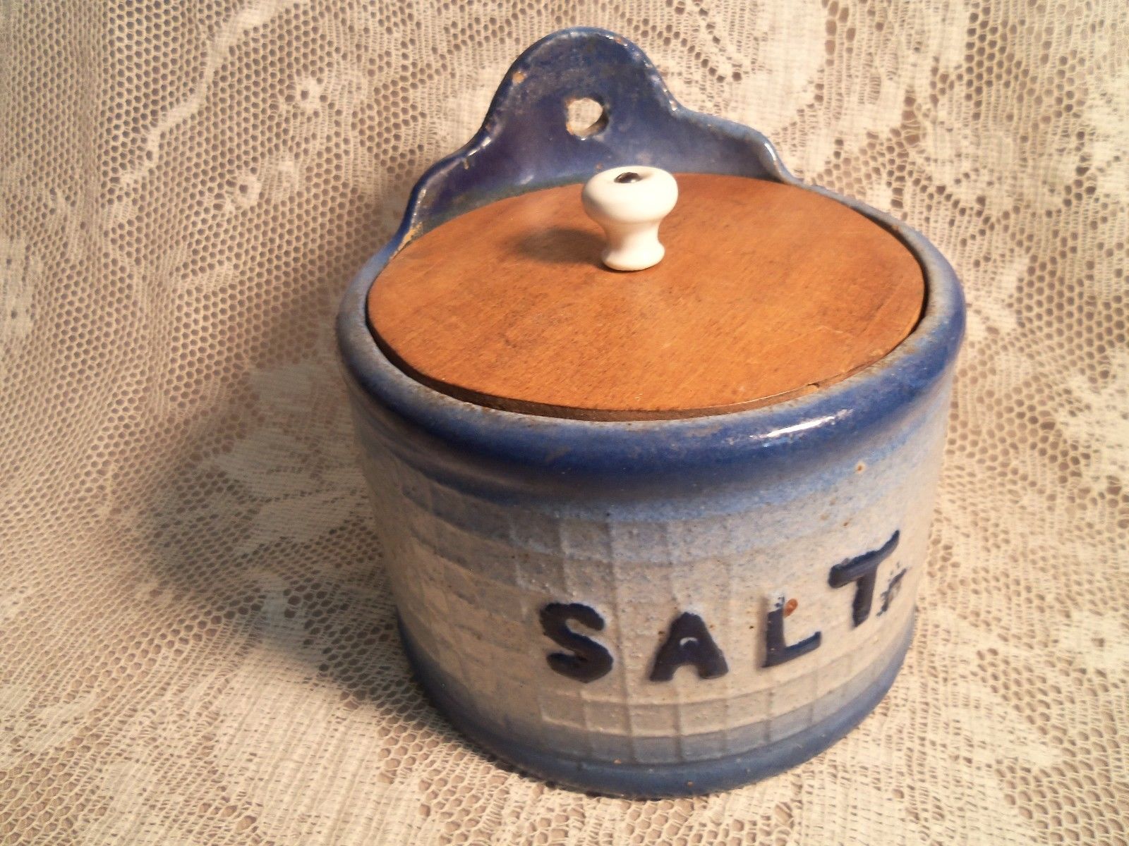 ANTIQUE STONEWARE CROCK BLUE SALT BOX WITH WOOD LID. -- Antique Price ...