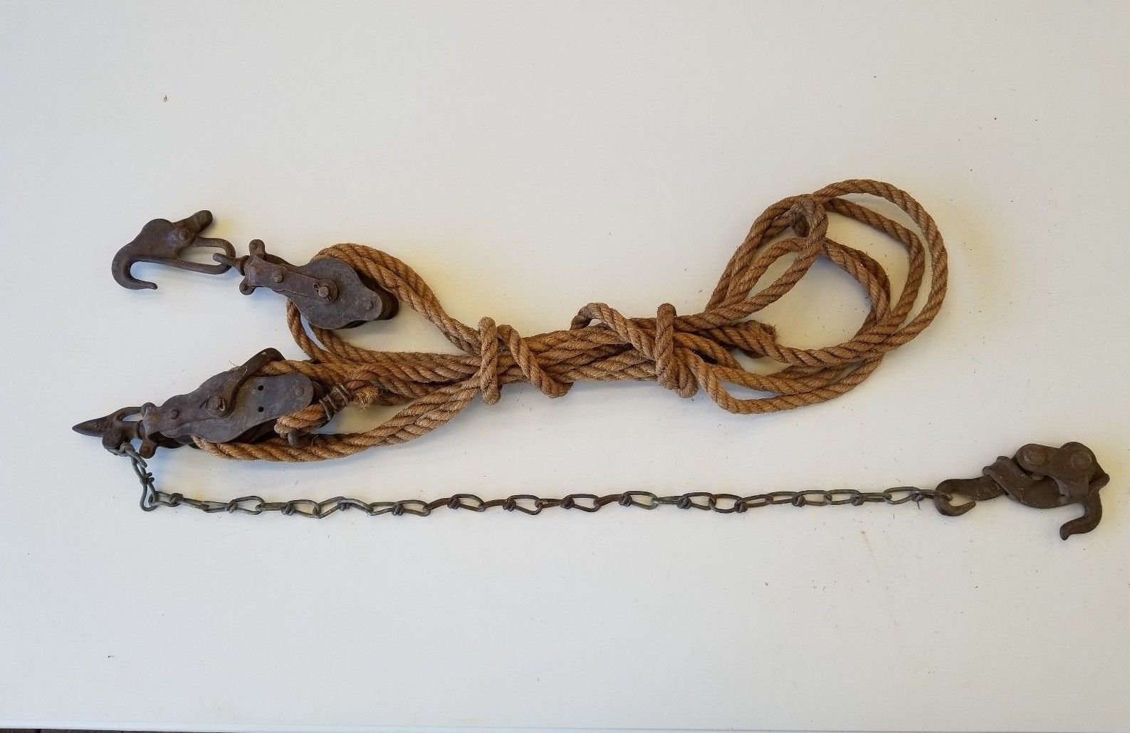 Old Vintage Farm / Ship Rope Hoist Pulley ~ Primitive Rustic Barn Tool ...