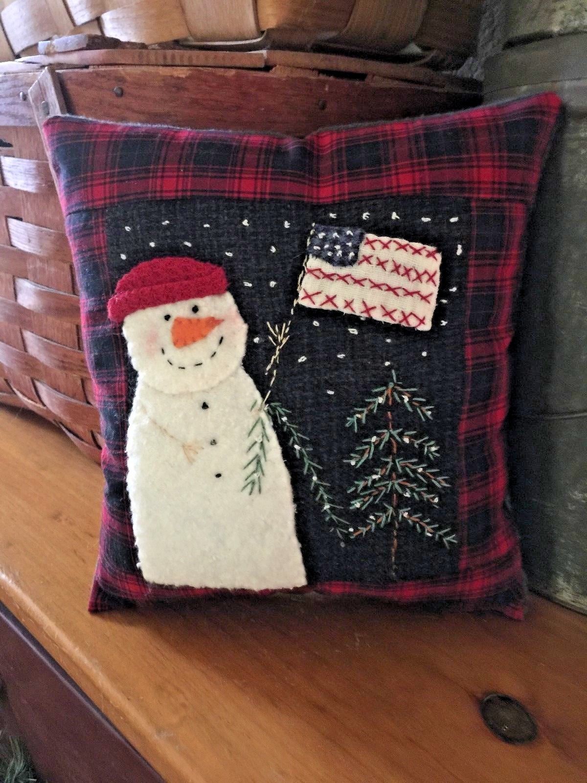 Primitive Stitchery Snowman Ornie with With Patriotoc American Flag ...
