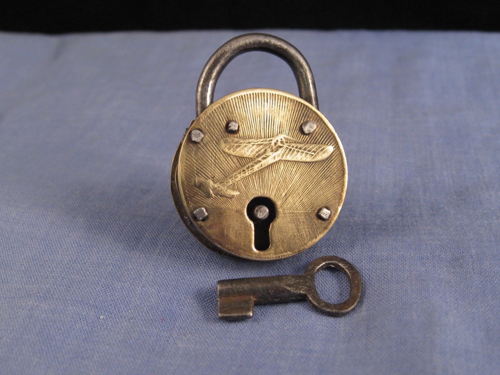 ANTIQUE BLERIOT MONOPLANE AEROPLANE BRASS PADLOCK & KEY WWI 1909 CHANEL ...