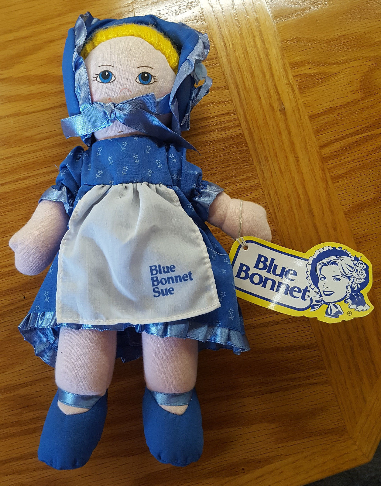 BLUE BONNET SUE 11" PLUSH DOLL 1987 DAKIN EXCELLENT CONDITION ...