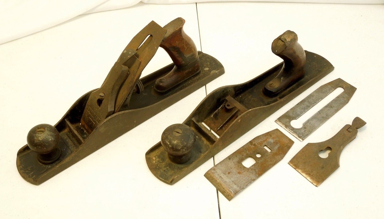 2 Vtg RARE Sargent VBM Planer ANTIQUE Metal WOOD Handle 14" Long Plane ...