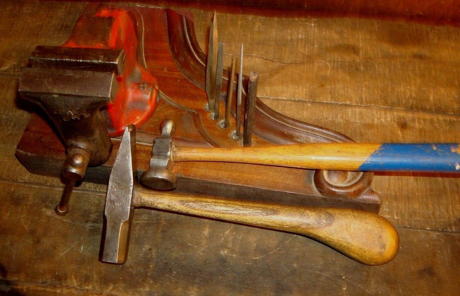 VINTAGE BLACKSMITH HAMMER & VISE JEWELERS TOOL WORK STATION FILES ...