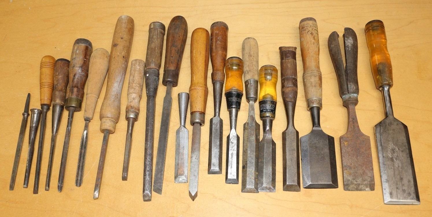 Lot of 20 Old wood carving Socket Chisels gouge turning tools ...