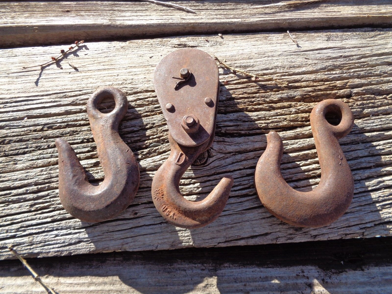 Old Vintage rusty snatch block plus 2 other old hooks -- Antique Price ...