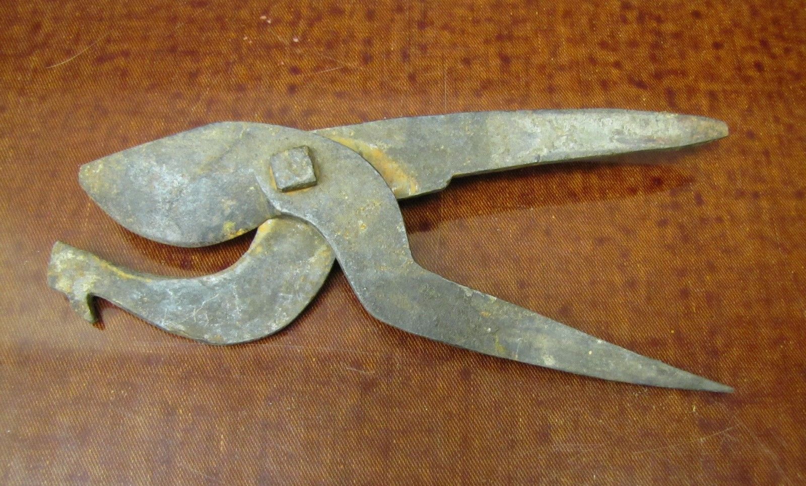 Primitive Blacksmith Made 1800''s Vintage Iron Tree Branch Loppers ...